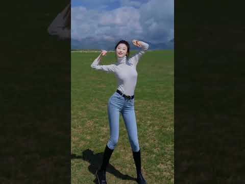 How many times has your city experienced a jitterbug style? Jitterbug dance. Outdoor dancing.