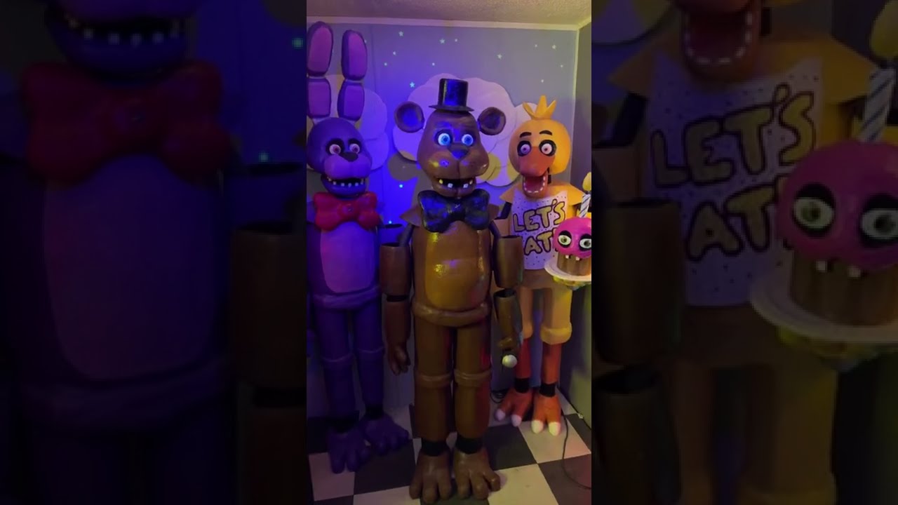 FNAF tour in 15 seconds!