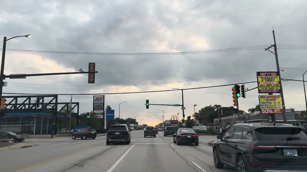 Drive through Elmhurst, IL 4k