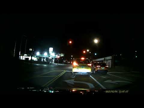 Chicago Taxi #55 Runs a Red Light