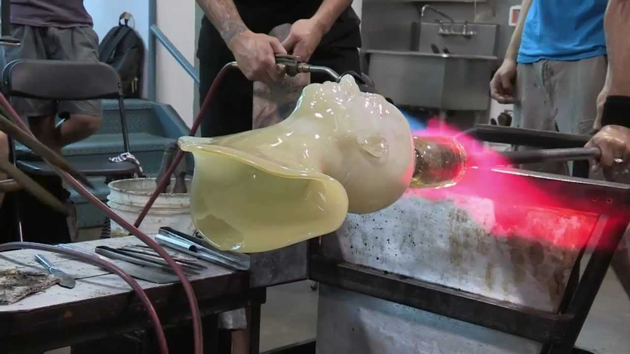 Studio Demonstrations: Martin Janecky