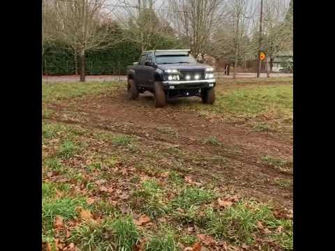 2005 GMC Canyon having some fun