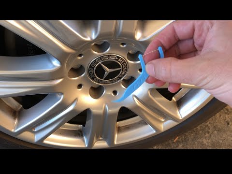 Mercedes π₯EASY and πQUICKβ‘οΈ center cap removal and tool DIY works on AMG!