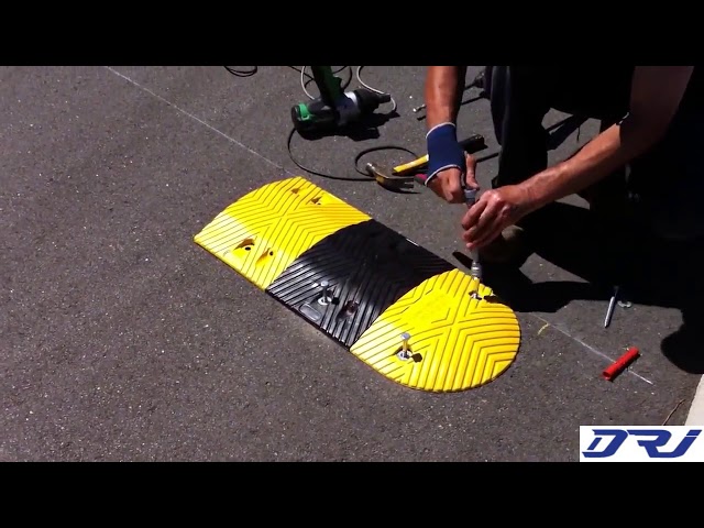 Rubber Safety Guard - EPDM Rubber Speed Breaker Manufacturer from Hyderabad