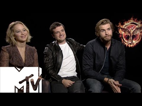 Jennifer Lawrence, Sam Clafin & The Hunger Games Cast Chat Mockingjay: Part 2 | MTV Movies