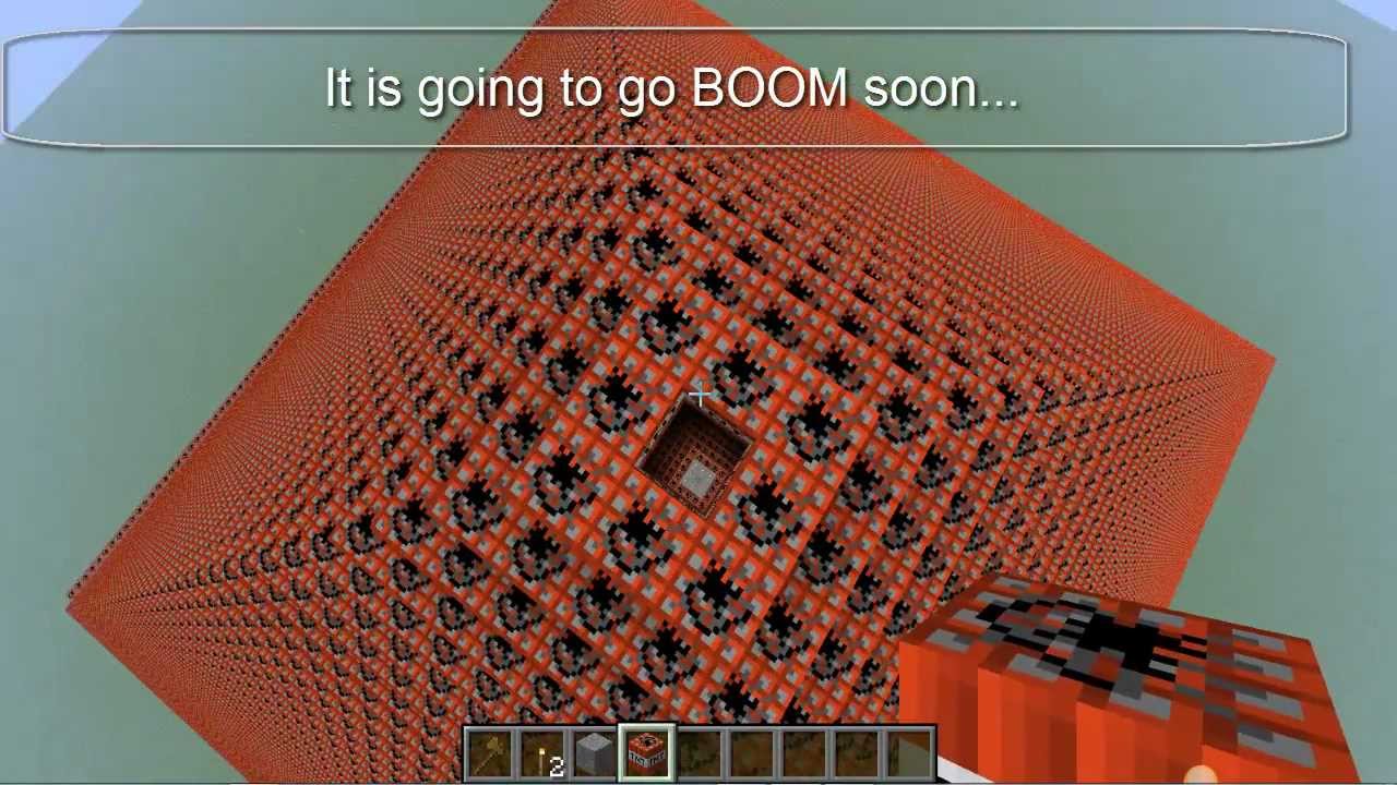 MineCraft: epic TNT pyramid