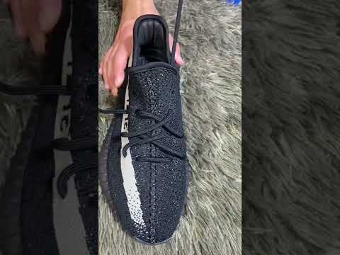 How to lace Yeezy 350 *Best Way*🔥❗️