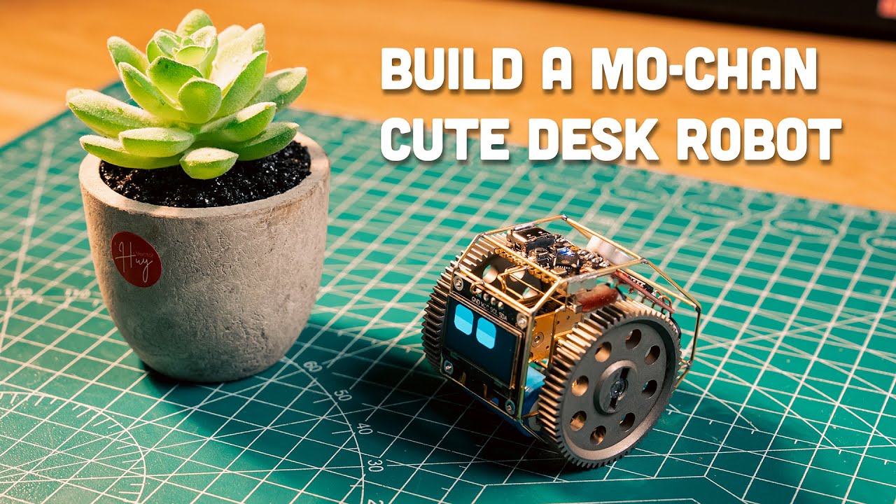 [Satisfying] I Made a Tiny Robot That Explores My Desk