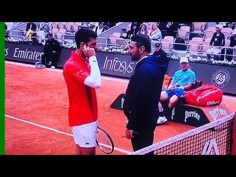 Novak Djokovic match halted as French Open supervisor called to court