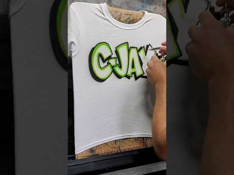 airbrush name design on a t-shirt #graffiti #airbrush #art #drawing