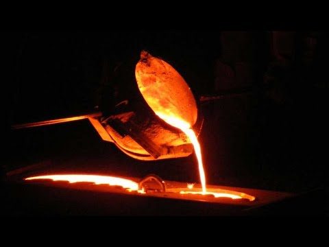 The Iron Man by James Scott Skinner played by Paul Anderson on JS Skinner's own fiddle
