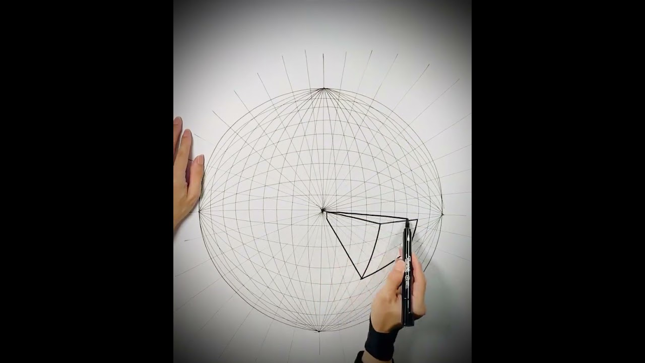 Draw a fisheye perspective freehand