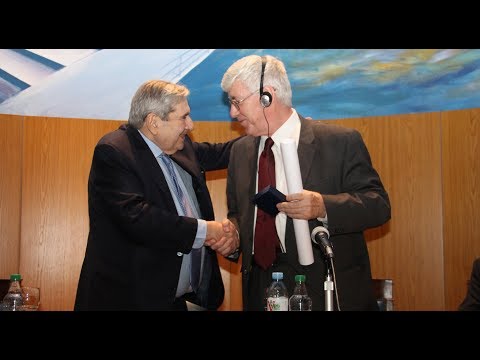 Entrega del honoris causa (UBA) a Jeremy Waldron – OLEGISAR