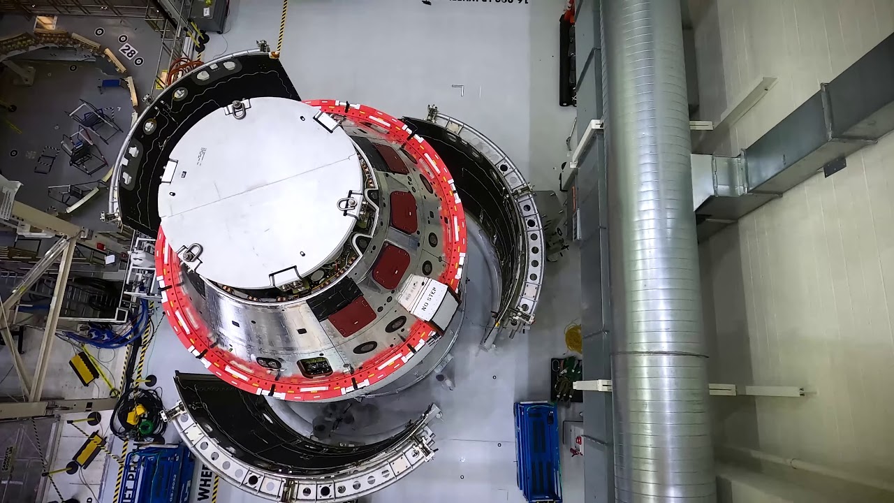Artemis I Spacecraft Adapter Jettison Fairing Install