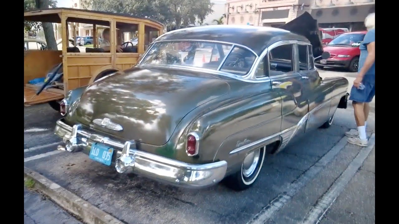 Gonzalo and His 1950 Buick Dyna Flow