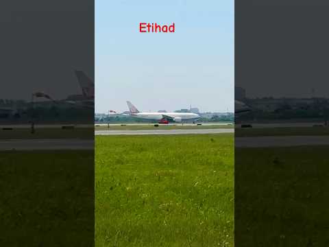 Got to be Etihad Airways. YYZ Toronto Pearson International Airport.