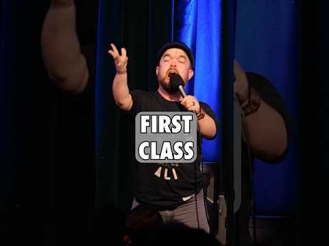 Dwarf in First Class ✈️ | Brad Williams | Stand-Up On The Spot #foryou #standupcomedy #viral