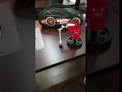 Golf-playing Robot by O'Botz Student