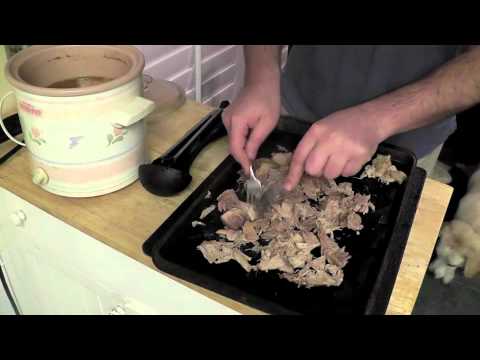 My favorite shredded pork recipe, it's easy and tender