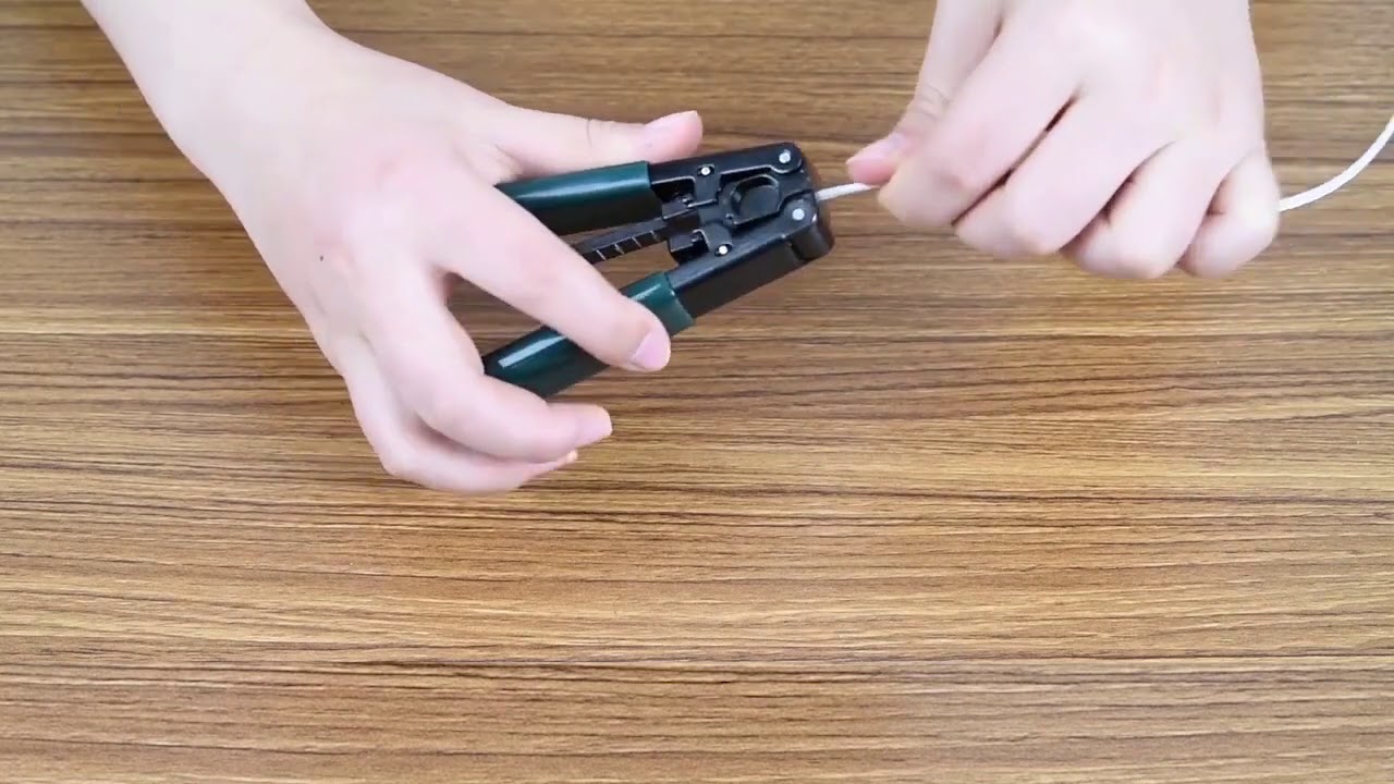 How to use Drop Cable Stripper