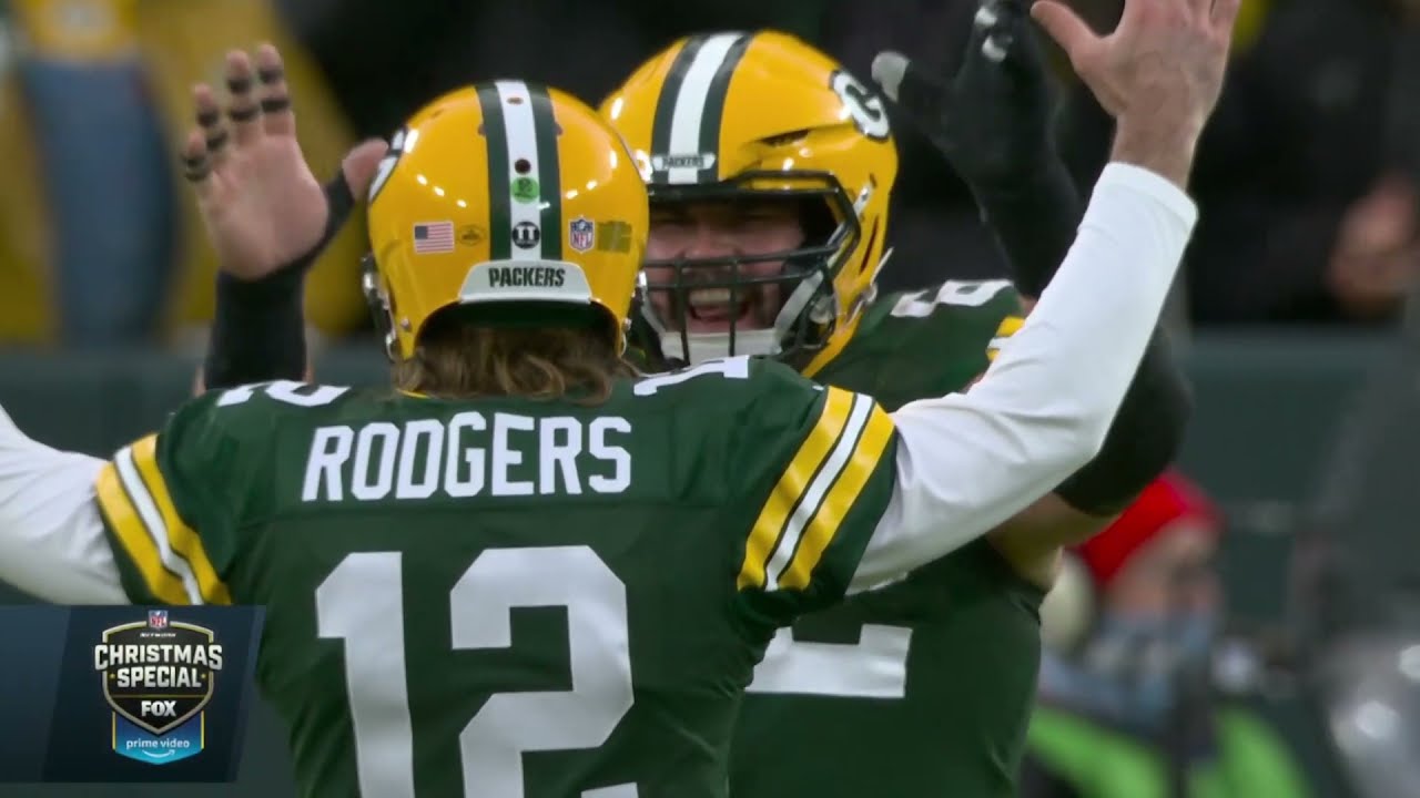 Aaron Rodgers breaks Packers' passing TD record