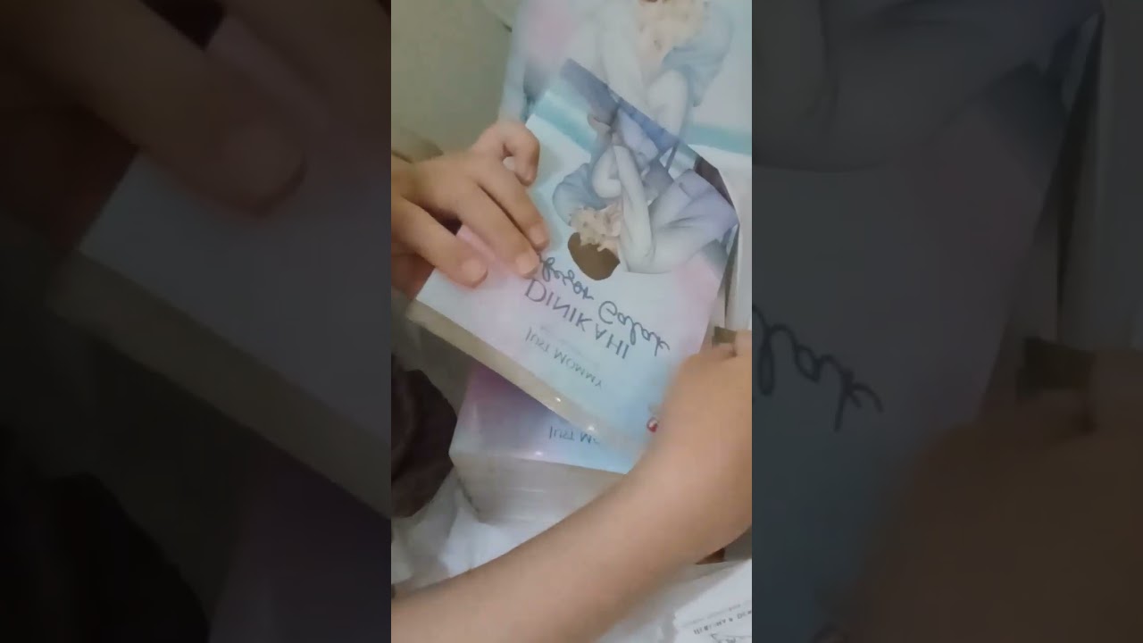 UNBOXING NOVEL DINIKAHI PROFESOR GALAK