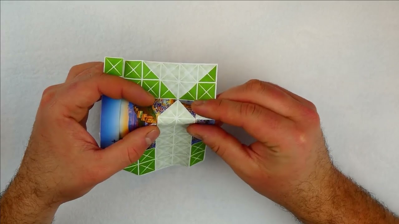 Foldology 2 - Solution #19