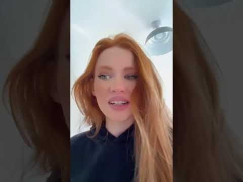 Stephanie Cheape - Songs, Events and Music Stats | Viberate.com