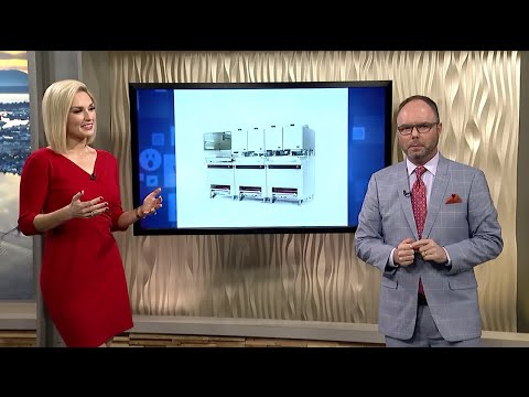 Seattle company introduces the pizza robot