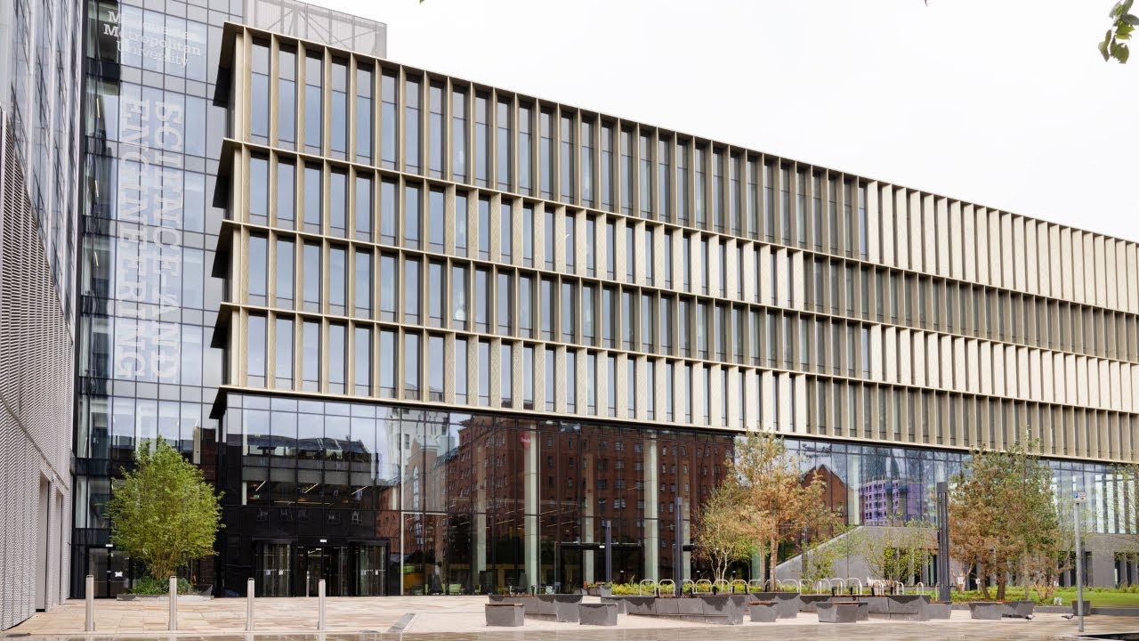 BSc (Hons) Software Engineering · Manchester Metropolitan University