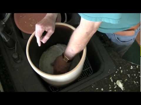 HOW TO MAKE SAUERKRAUT