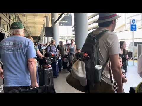 SEATAC Rental Car Shuttle Line is LOOOOOOOOOOOOOOOOONG
