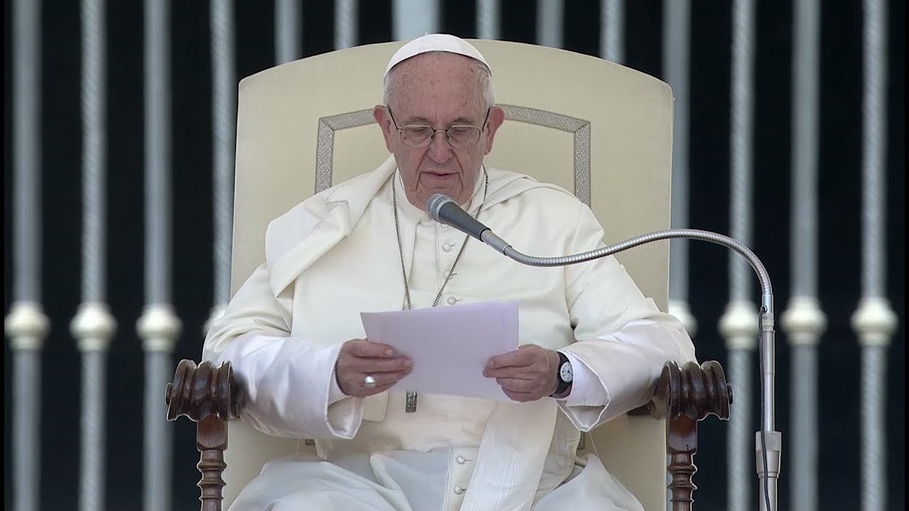 The Pope explains the role of godparents in Baptism