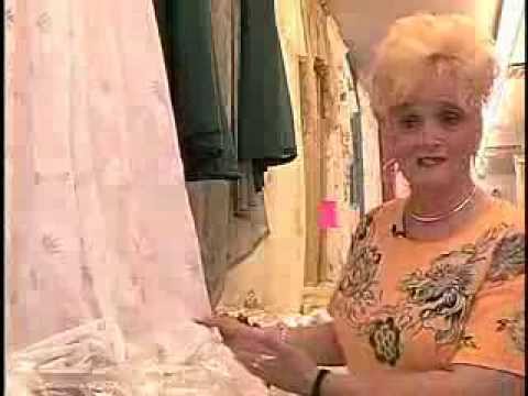 Watch This Incredible Rhode Island Curtain Lady Viral Video