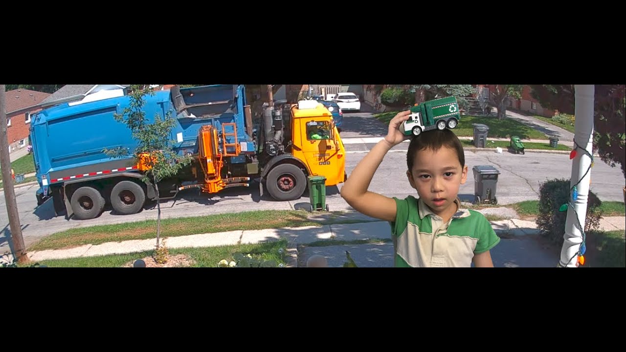 Garbage pickup. Garbage Truck.