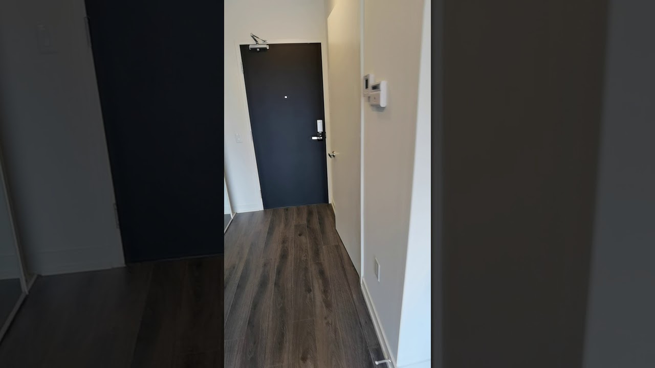 77 Shuter St unit 528 ( 88 North )