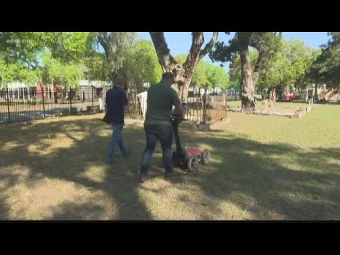 Manatee County Cemetary using radar to properly mark historical graves