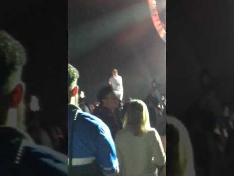 Luke Bryan shaking it (Missoula Montana 2018)