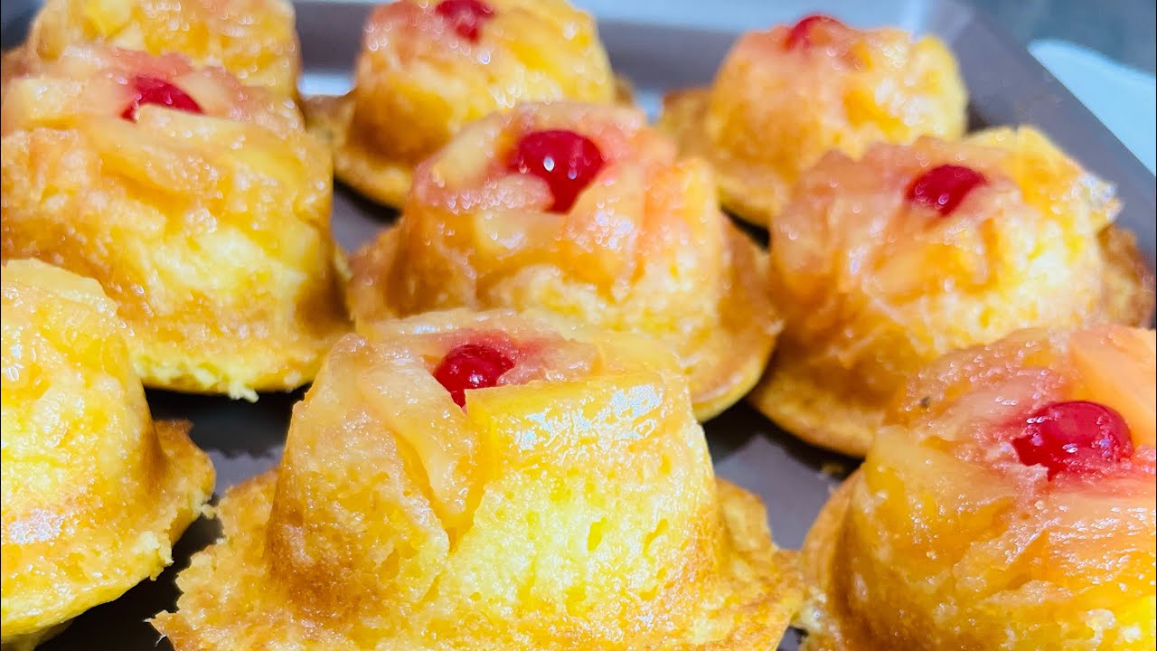 Pineapple flip cupcakes 