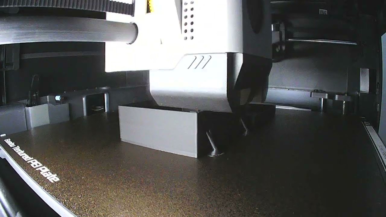 A simple openDTU case designed for an esp32 with 2 radio modules