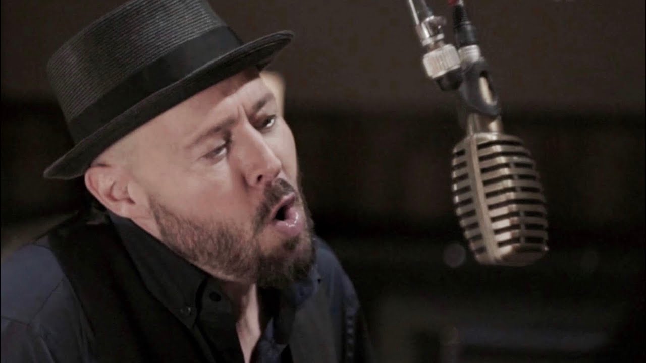 Gregory Darling- Send Me A Message- [Official Music Video]