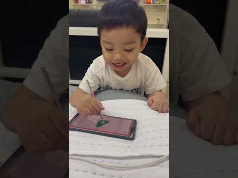 LZ is learning how to write, good job!