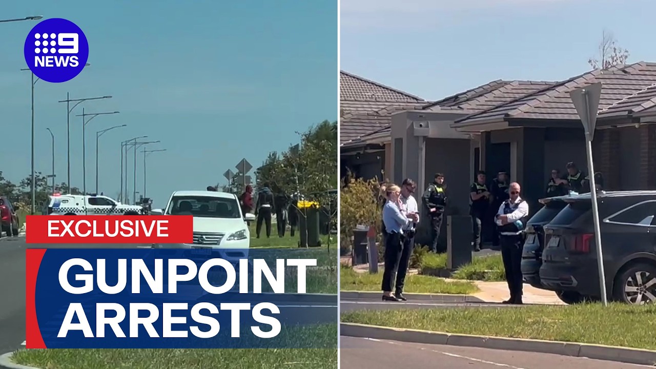 Heavily armed police swoop on a Melbourne home | 9 News Australia