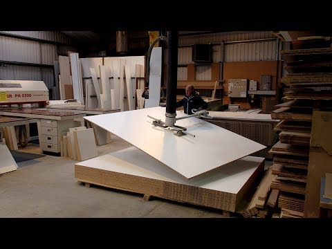 Vacuum lift makes light work of heavy lifting & moving