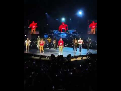DANCE! Chris Brown - Wall To Wall (Live in Brazil) #BreezyBowl