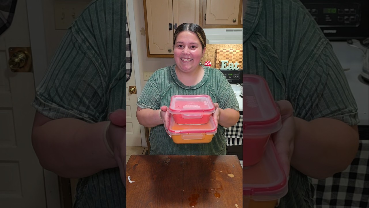 This fluffy jello was a huge hit in our house! #easyrecipe #snacks #foodie