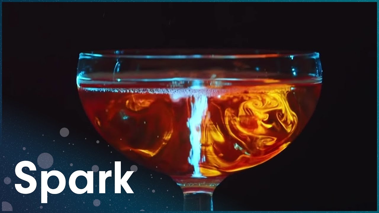 The Scratches On Champagne Glasses That Make Bubbles | The Science of Bubbles