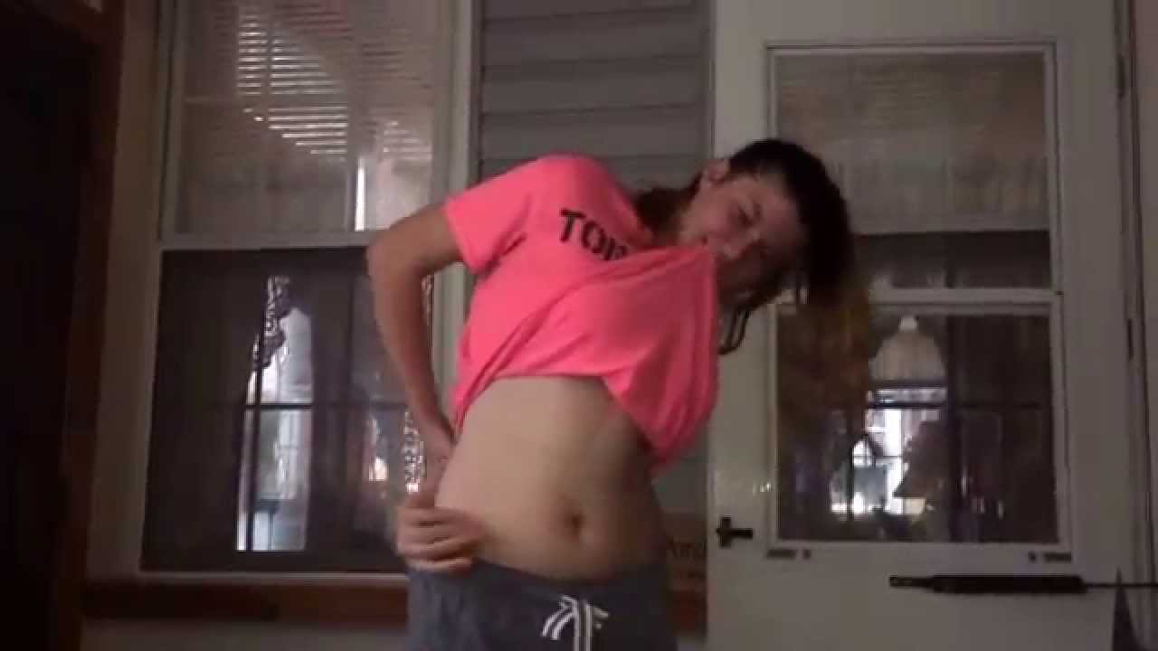 Belly button challenge ~ Laney can do it