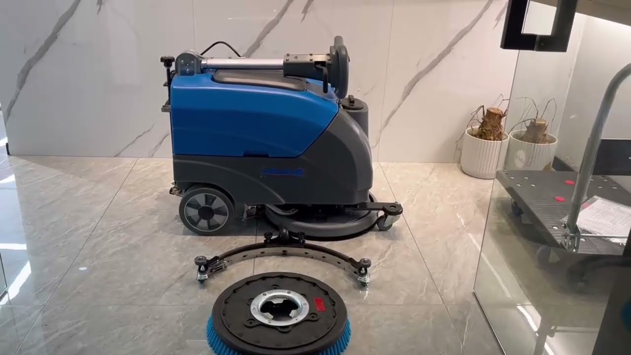 Hire many people to clean the warehouse or villa? Try This Foldable 15 Inch Floor Scrubber Machine.