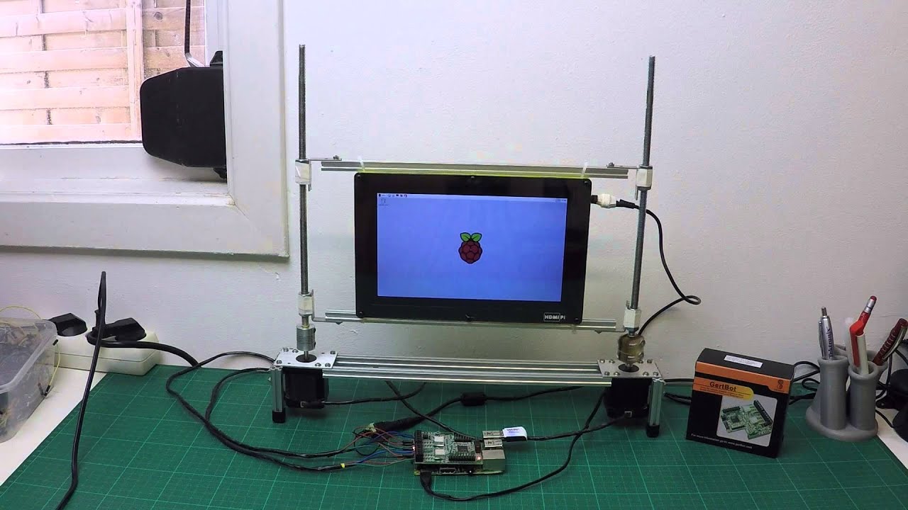 Sci Fi Your Pi: PiDesk - Project Update #4 - element14 Community